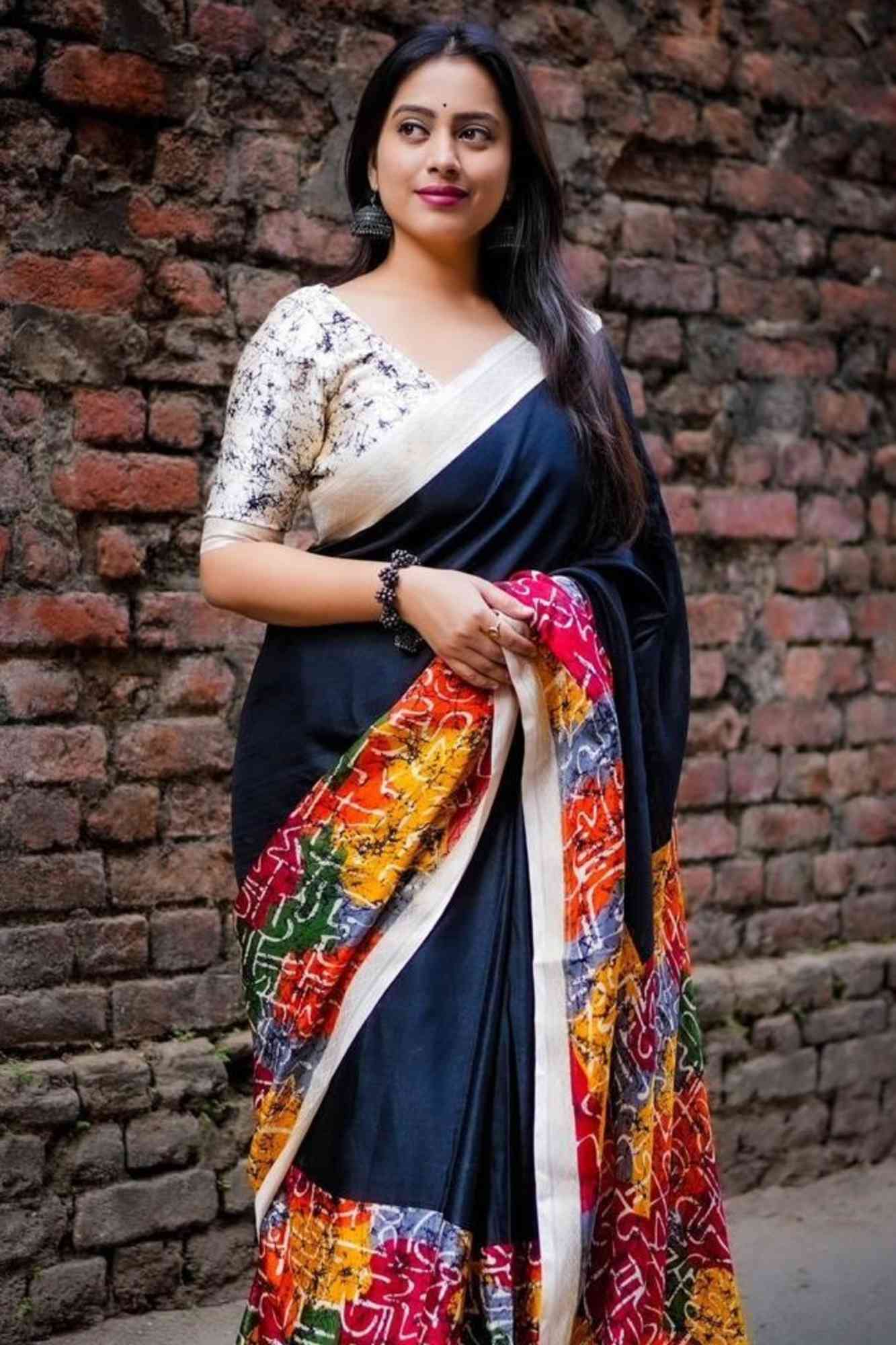 Gorgeous New Black Pashmina Inspired Saree with Soft Texture & Zari ...